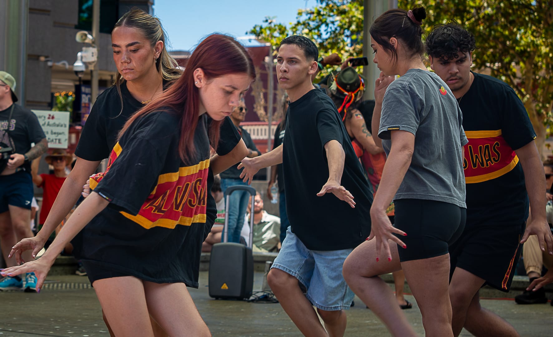 Invasion Day 2025: Thousands march for Indigenous justice - Amnesty International Australia